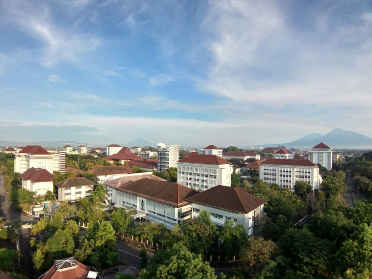 Prediksi Nilai Rata-rata SNBP 2026 UGM: Minimal Berapa untuk Lolos?