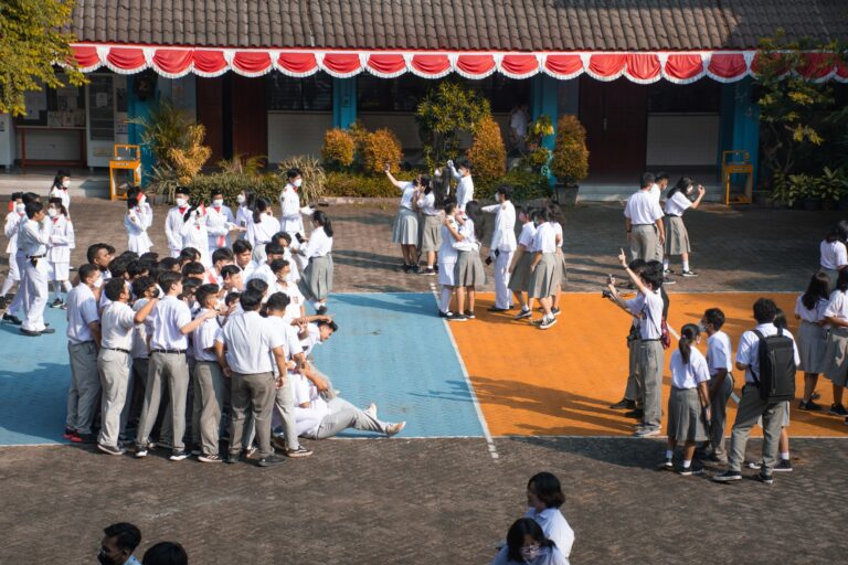 Libur Anak Sekolah Sampai Tanggal Berapa? Simak Jadwal Resmi Liburan ...